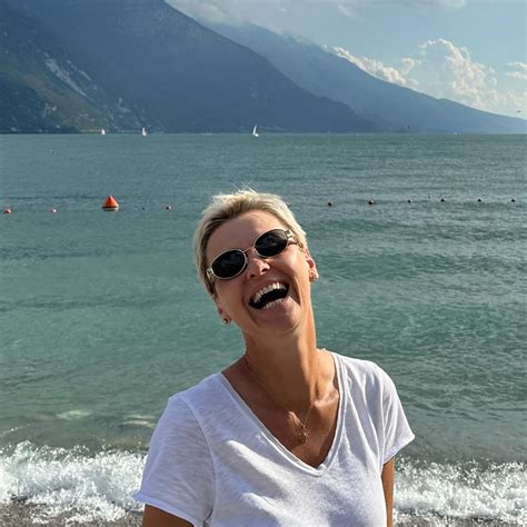 Elzbieta Stolarek Crouchman