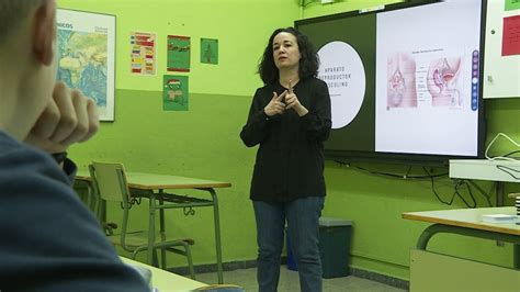 Los Expertos Apuestan Por Implantar Educación Sexual En Las Escuelas