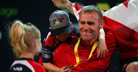 Mark Ormrod Royal Marine And Triple Amputee Bluemoon The Leading Manchester City Forum