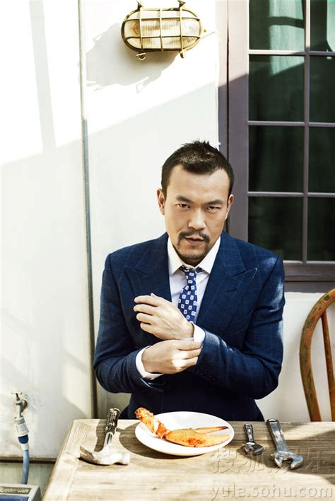 廖凡大片显“老餮本性” 致敬达利雅痞范儿十足