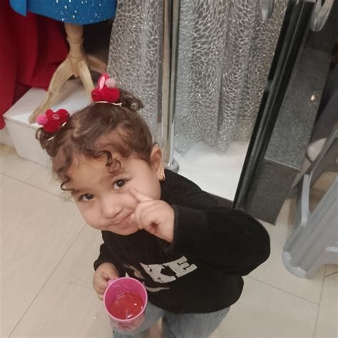 ویانا بهبودی Youtube