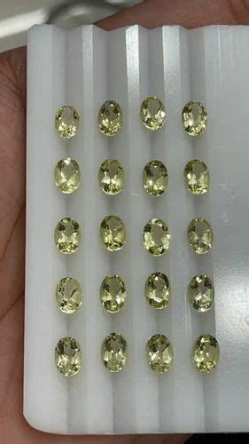 Green Excellent Gem Quality Oval Cut Lemon Quartz Gemstones For