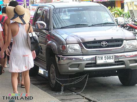 Thailand Brings The Funny 46 Pics