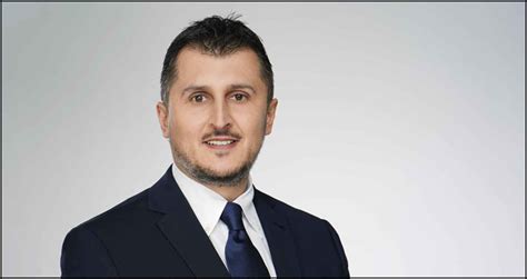 Ozonpress Pozorište „boško Buha Prodato U Potaji Ispod Cene Ozonpress