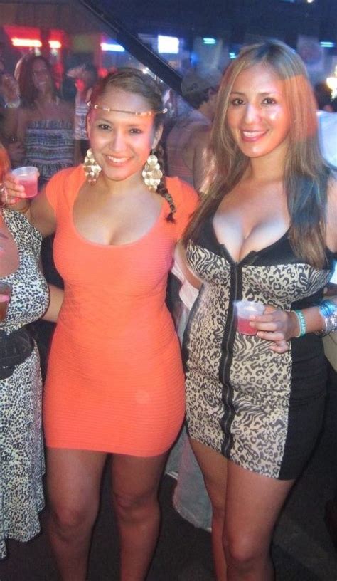 Zipper Fighting A Losing Battle Porn Pic Eporner