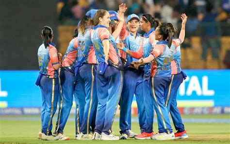 Marizanne Kapp And Shabnim Ismail Firing Up Tata Womens Premier League Gsport4girls