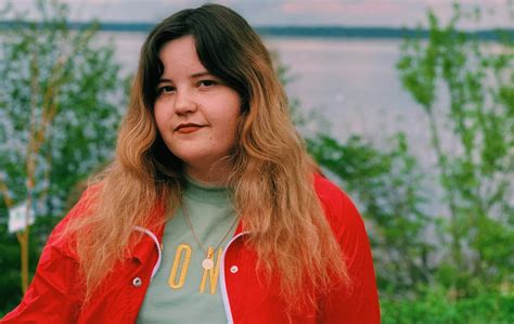 Džūlija Lote Lapka Pie Mums Izdevās Atrast Mazo Ņujorku Liepajniekiemlv