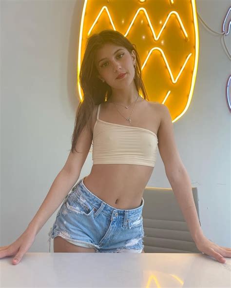 Jenny Popach Picture
