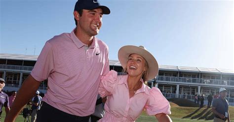 Scottie Schefflers Sweet Message For His Pregnant Wife After Masters