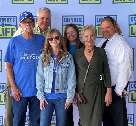 ‘ordinary Angels Based On Louisville Residents Stars Hilary Swank