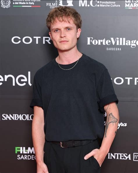 Picture Of Tom Glynn Carney