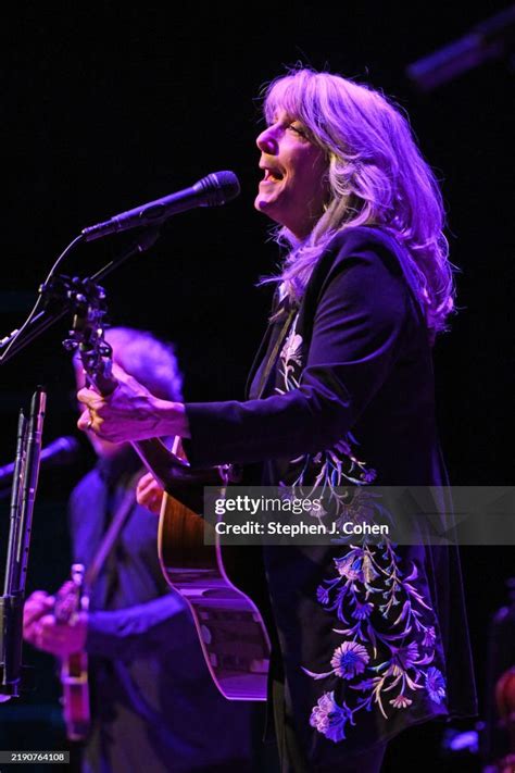 Kathy Mattea Performs At The Bomhard Theater On December 19 2024 In