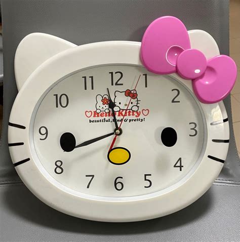Hello Kitty Wall Clock Furniture And Home Living Home Decor Clocks On