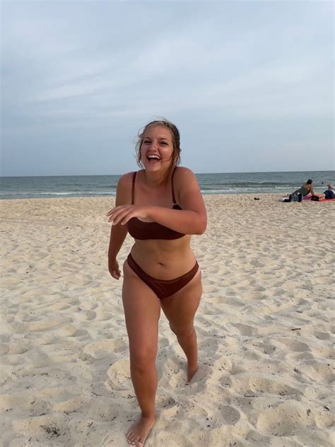 Pin On Beach Trip 🌅🧜🏼‍♀️