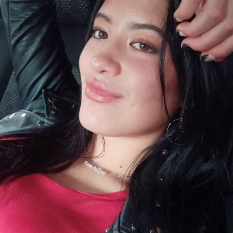 Nelsy Suarez Youtube