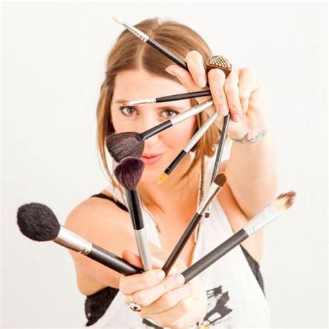 9 Essential Makeup Brushes How To Use Em Brit Co