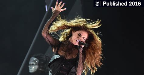 Review Selena Gomez A Disney Graduate Majors In Angst Onstage The
