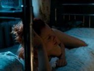 Yana Troyanova Nue Dans Volchok