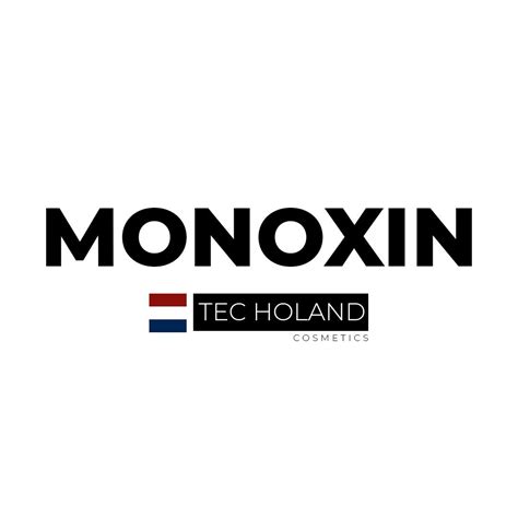 Monoxin O Antes E Depois Da Nossa Modelo No Curso De Mechas Entre Em