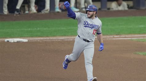 Dodgers News Max Muncy Breaks Silence On Historic Hr In Game 2 Win Vs