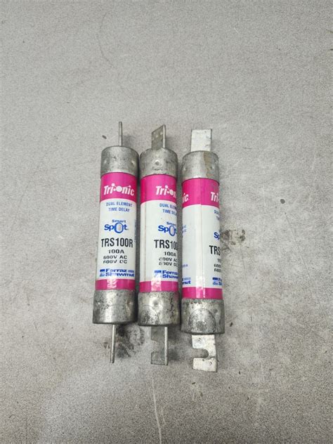 New Lot Of 3 Trionic 600 Volt Ac 600 Volt Dc 100 Amp Fuse Trs100r