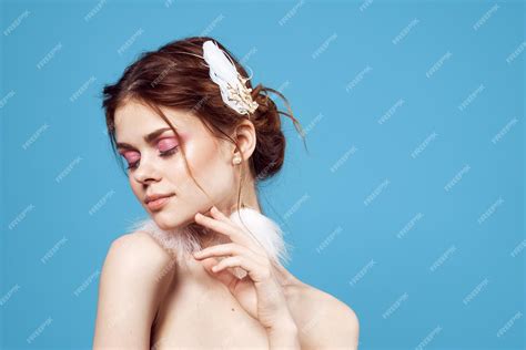 Premium Photo Woman With Bare Shoulders Fashion Posing Blue