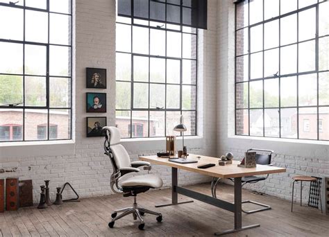 Humanscale Reflects On How Freedom Chair Transformed Ergonomic Design