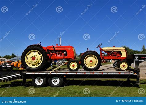 Restored Cockshutt 20 And 30 Tractors Editorial Stock Image Image Of Trailer Farming 114373454