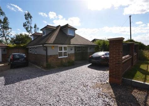 Property Valuation Yew Tree Lodge Swallows Cross Doddinghurst