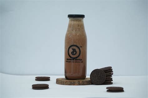 Brownie Bottle Milkshakes Desserts Burgers And Pizzas