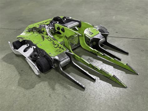 Battlebots — Emmanuel Carrillo