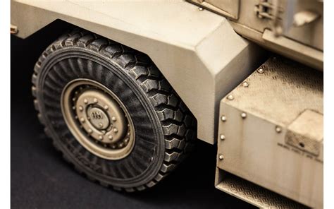 U S Cougar 6x6 Mrap Vehicle Meng Ss 005