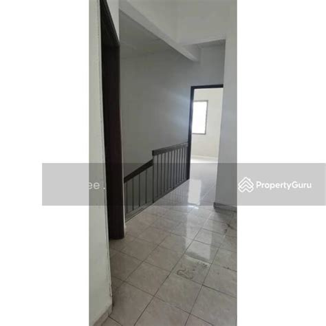 Terrace House At Taman Wawasan Jalan Wawasan 3 Taman Wawasan Puchong Selangor 5 Bedrooms