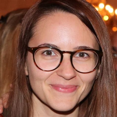 Oana Van Lanen Human Resource Business Partner Master Of Science Unilever Research Profile