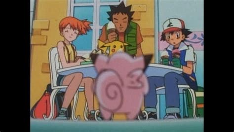 El Aspecto Beta De Clefairy Alimenta La Teoría Pokémon Sobre Su Relación Con Gengar Nintenderos
