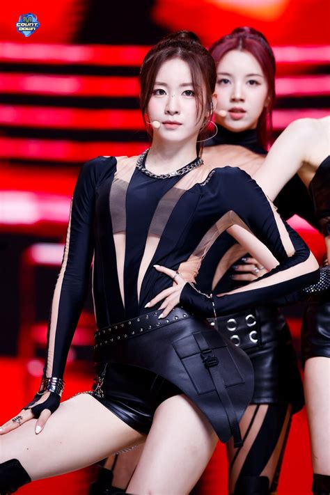 240620 Wooah Wooyeon Pom Pom Pom At M Countdown Kpopping