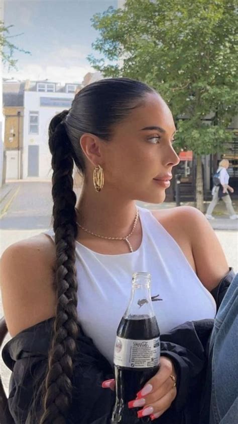 Épinglé Par Mirvana Style Sur Cute Clothes Coiffure Cheveux Tresse