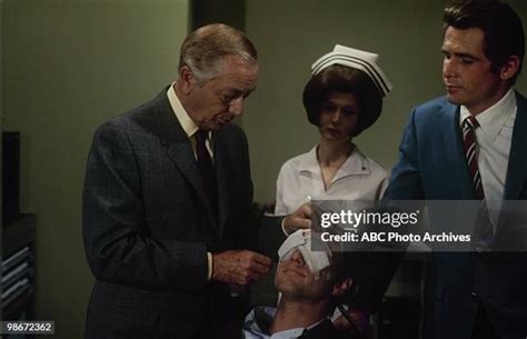 Robert Milli Photos Et Images De Collection Getty Images