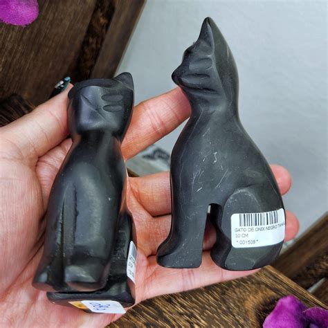 Cat Minimalism Statue Black Onyx Slim Sleek Carving Optimism Self