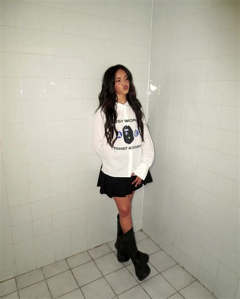 Dina Ayada R Sexymusicians