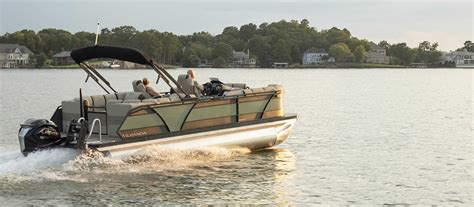 2026 Vlp Lp Banner Image Relaxrcp2 Veranda Luxury Pontoon Boats
