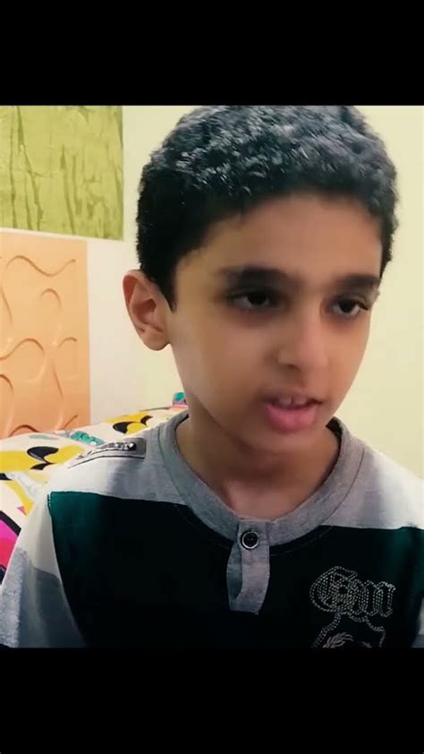 لما تكون زبون مستعجل 😂 Games Youtube