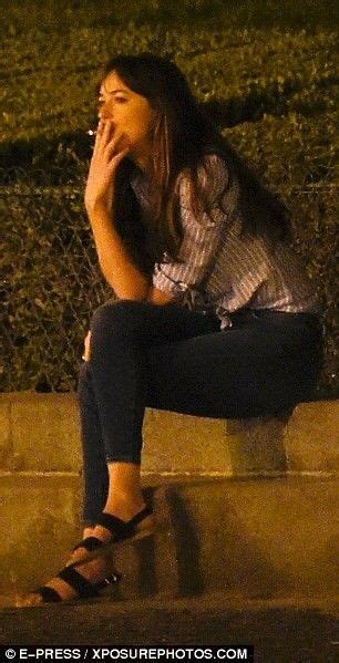 Dakota Johnson Smoking Dakota Johnson Dakota Johnson Smoking Jamie