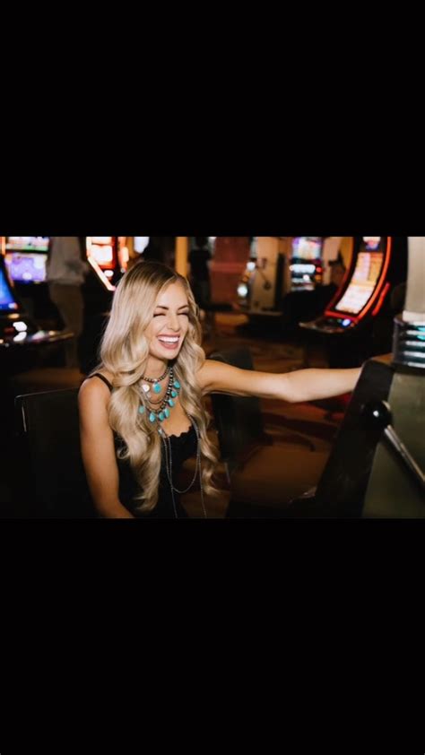 Emily Van Lith Emilyvanlith • Instagram Photos And Videos