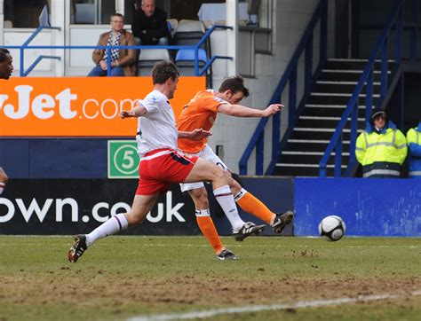 Tom Craddock Hatters Heritage A History Of Luton Town Fc