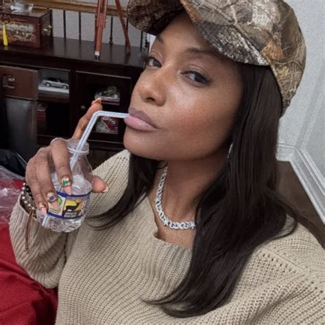 Sofie Rose Sofiethatgirl • Threads Say More Sofie Rose Sofiethatgirl • Threads Say More