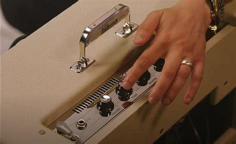 Video How To Dial In Your Guitar Amp For Any Style Gibson Gazette