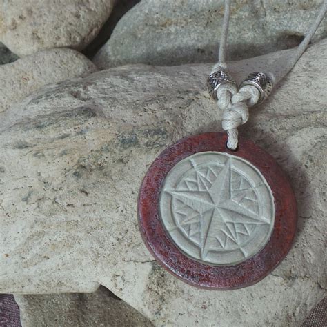 Compass Four Directions Rubyeggshell