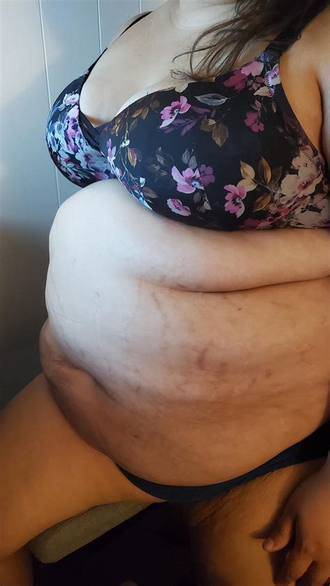 Love My Belly🥰🥰 R Ssbbw