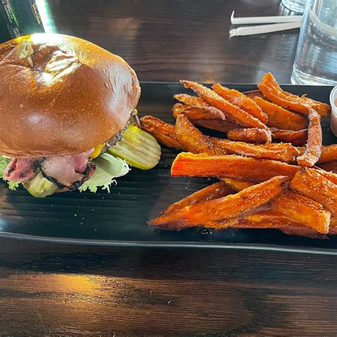 Strap Tank Brewery Lehi Menu Prices And Restaurant Reviews Tripadvisor